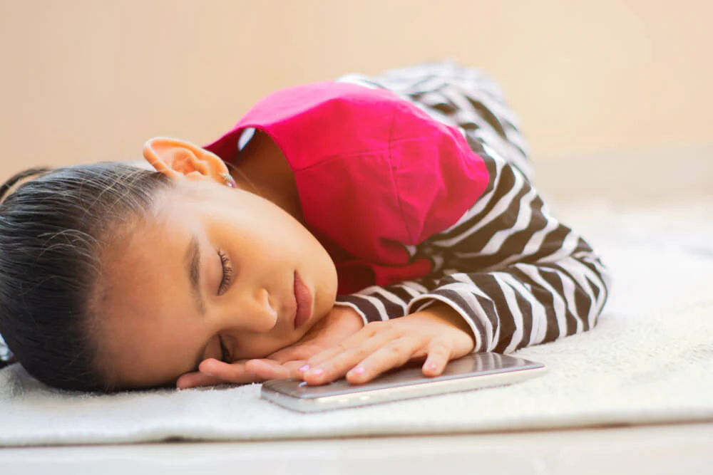 Sleep Deprivation in Children & Kids: Causes, Symptoms & Prevention ...
